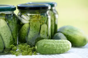 Polish Pickles vs Kosher Pickles: Understanding the Differences in ...